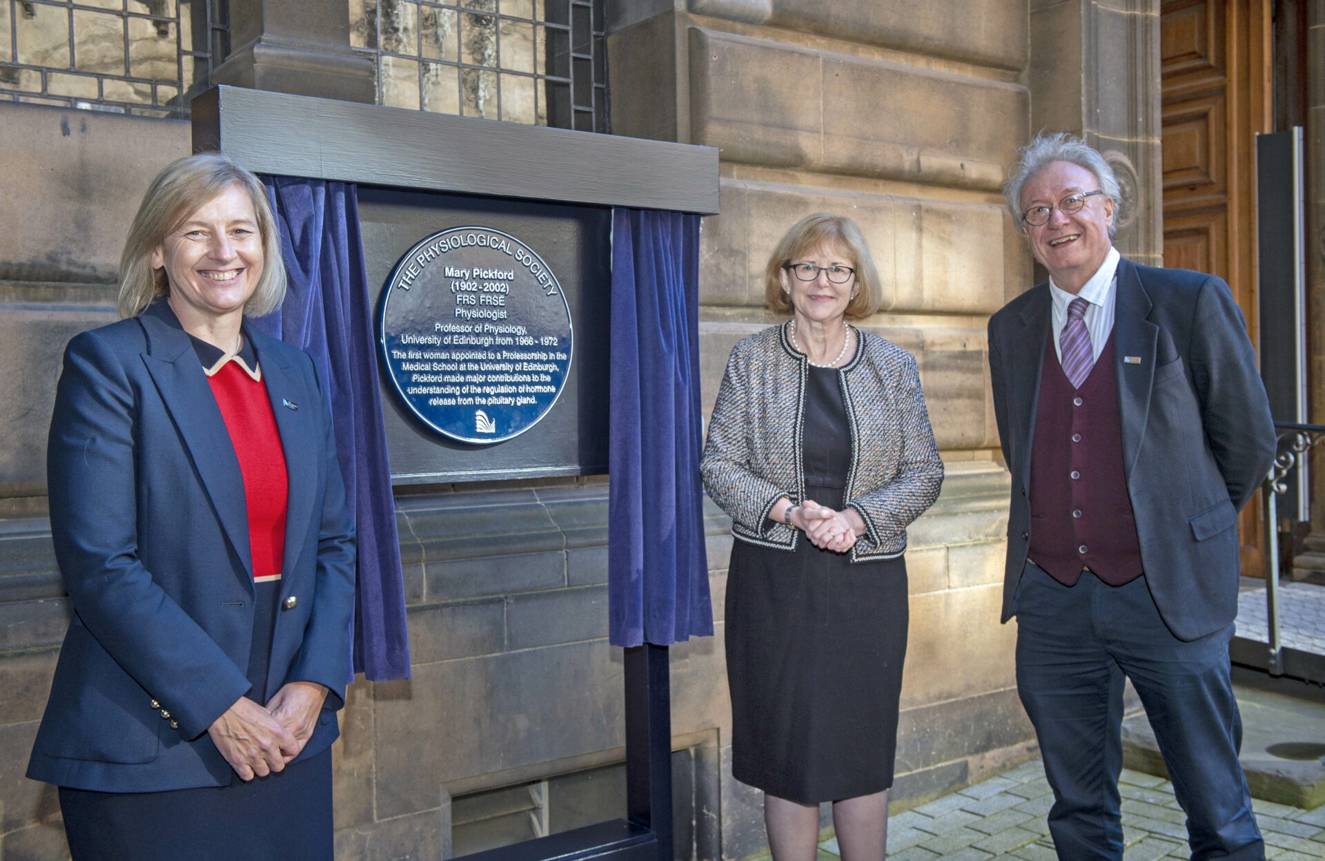 Plaque unveiled in Edinburgh to celebrate Professor Mary Pickford - The ...