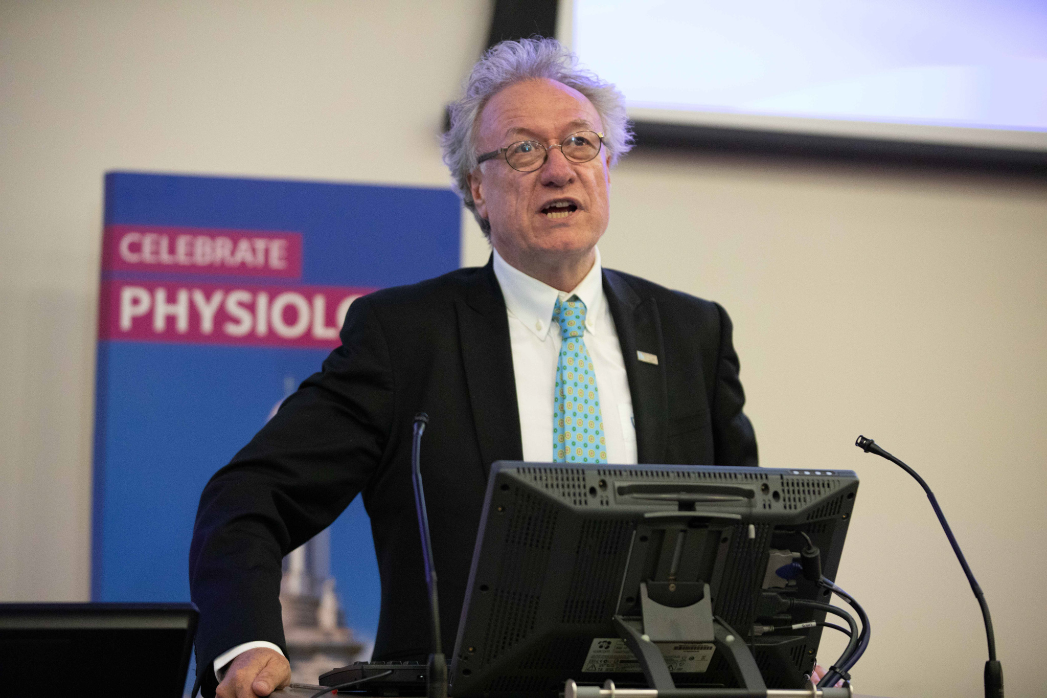 Blue plaque unveiled in Dublin to celebrate Irish physiologist Gerald ...