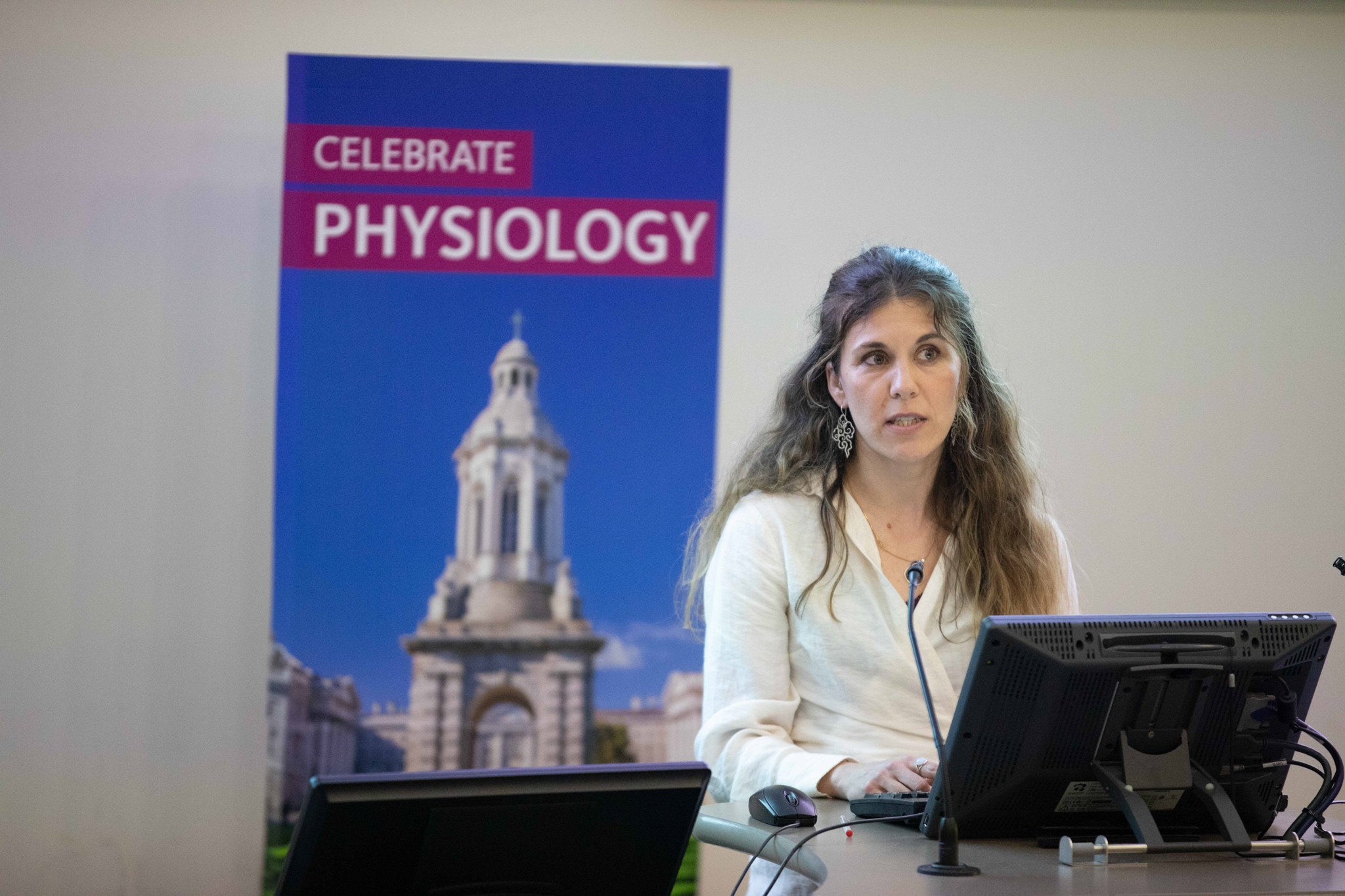 Blue plaque unveiled in Dublin to celebrate Irish physiologist Gerald ...