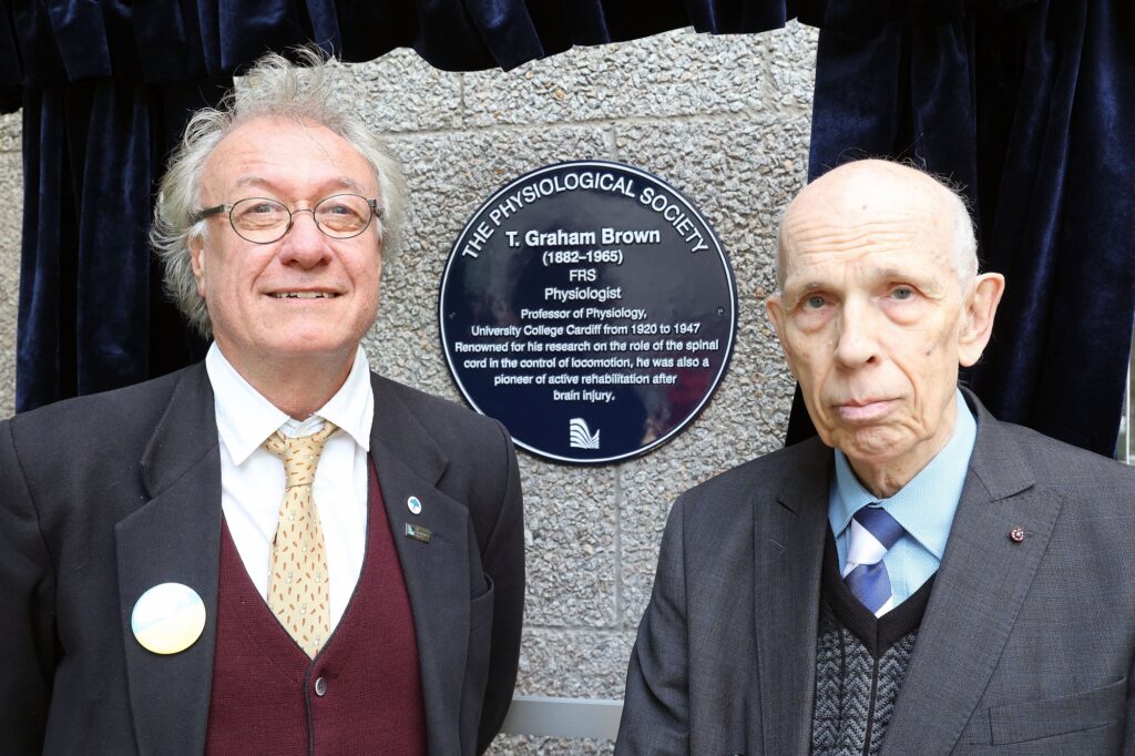 Blue plaque unveiled in Cardiff to celebrate physiologist Thomas Graham ...